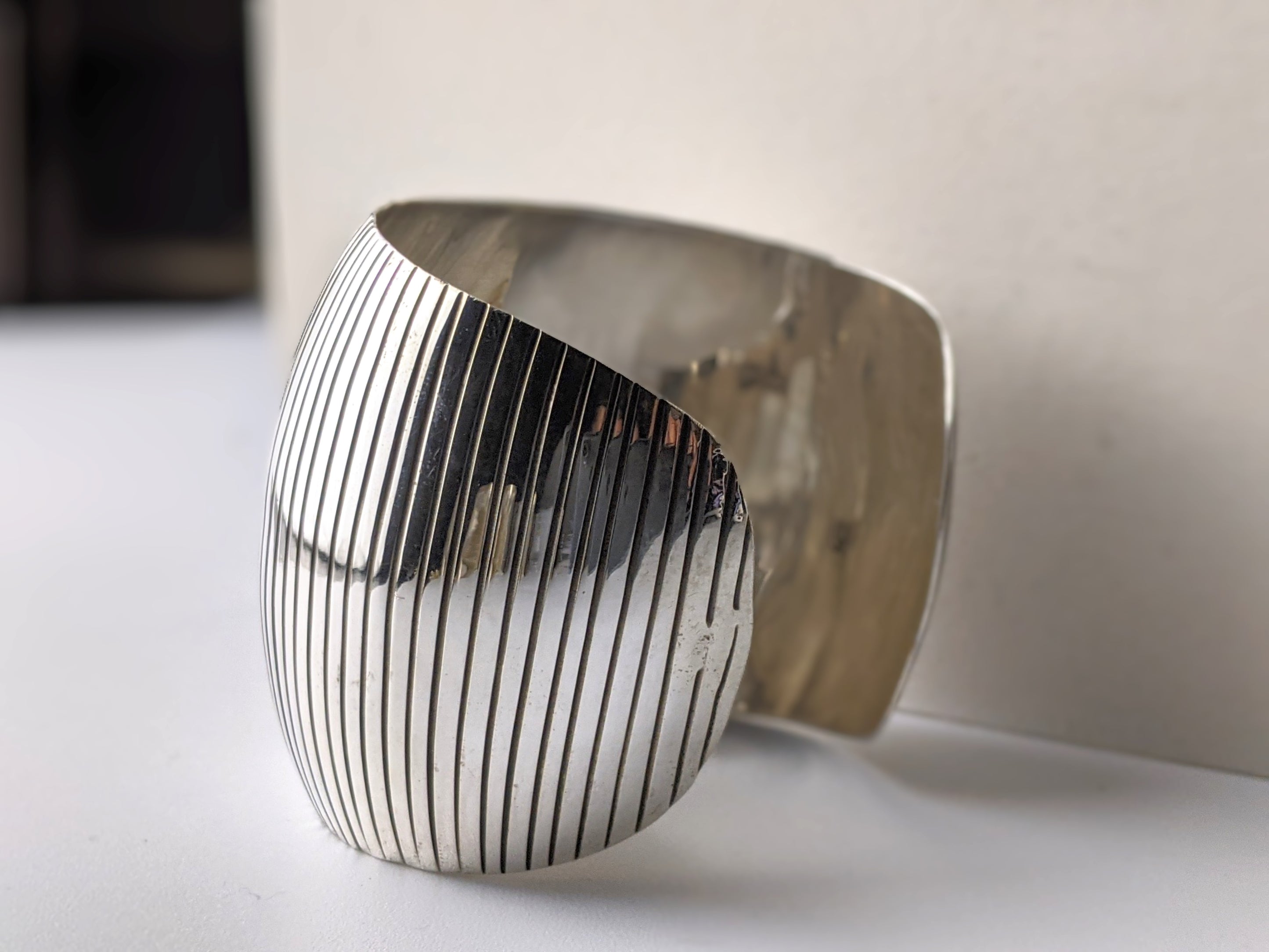 Wide Rounded Cuff lines- Silver – Inti Crafts